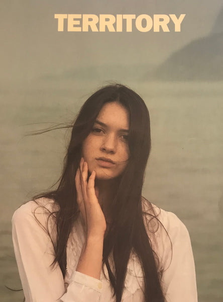 Territory / Yigal Ozeri - האחים גרין